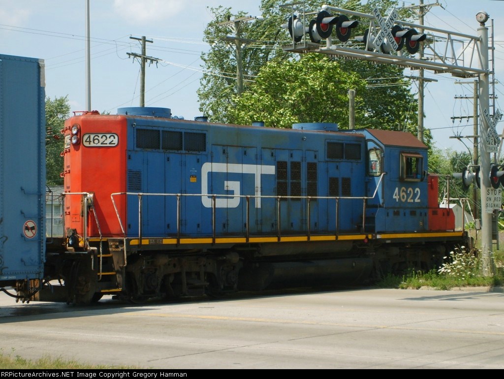 GTW 4622 Crosses Walton Blvd Switching North Yard